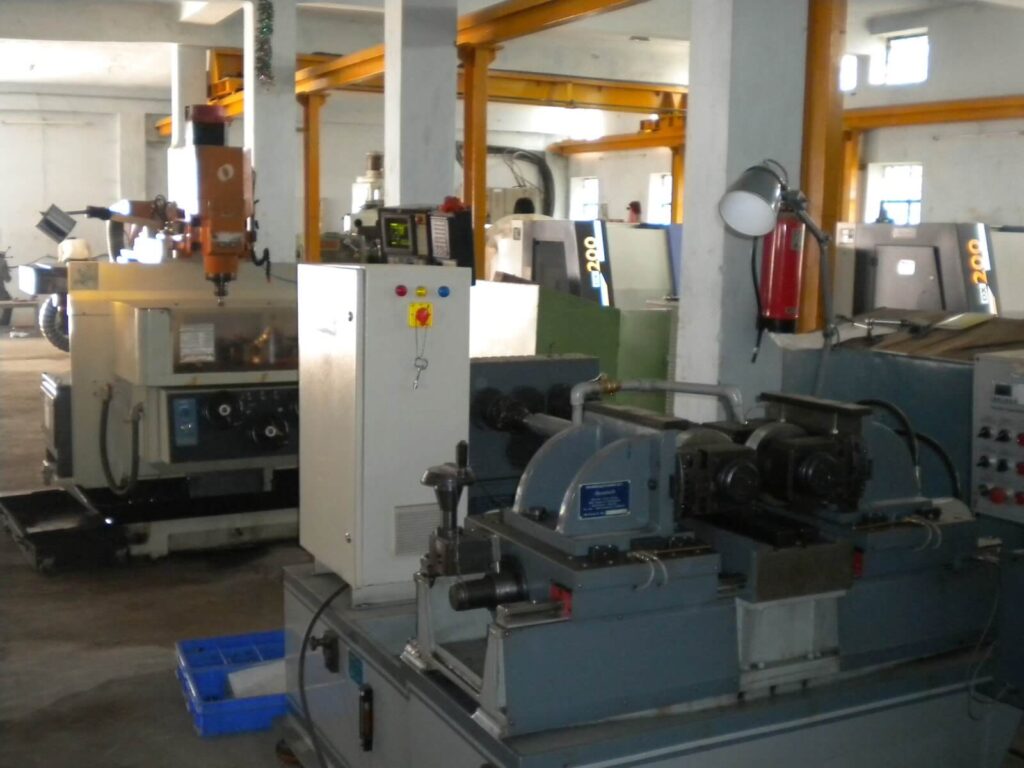 MANUFACTURING AND FABRICATION – ULTRA DIMENSIONS